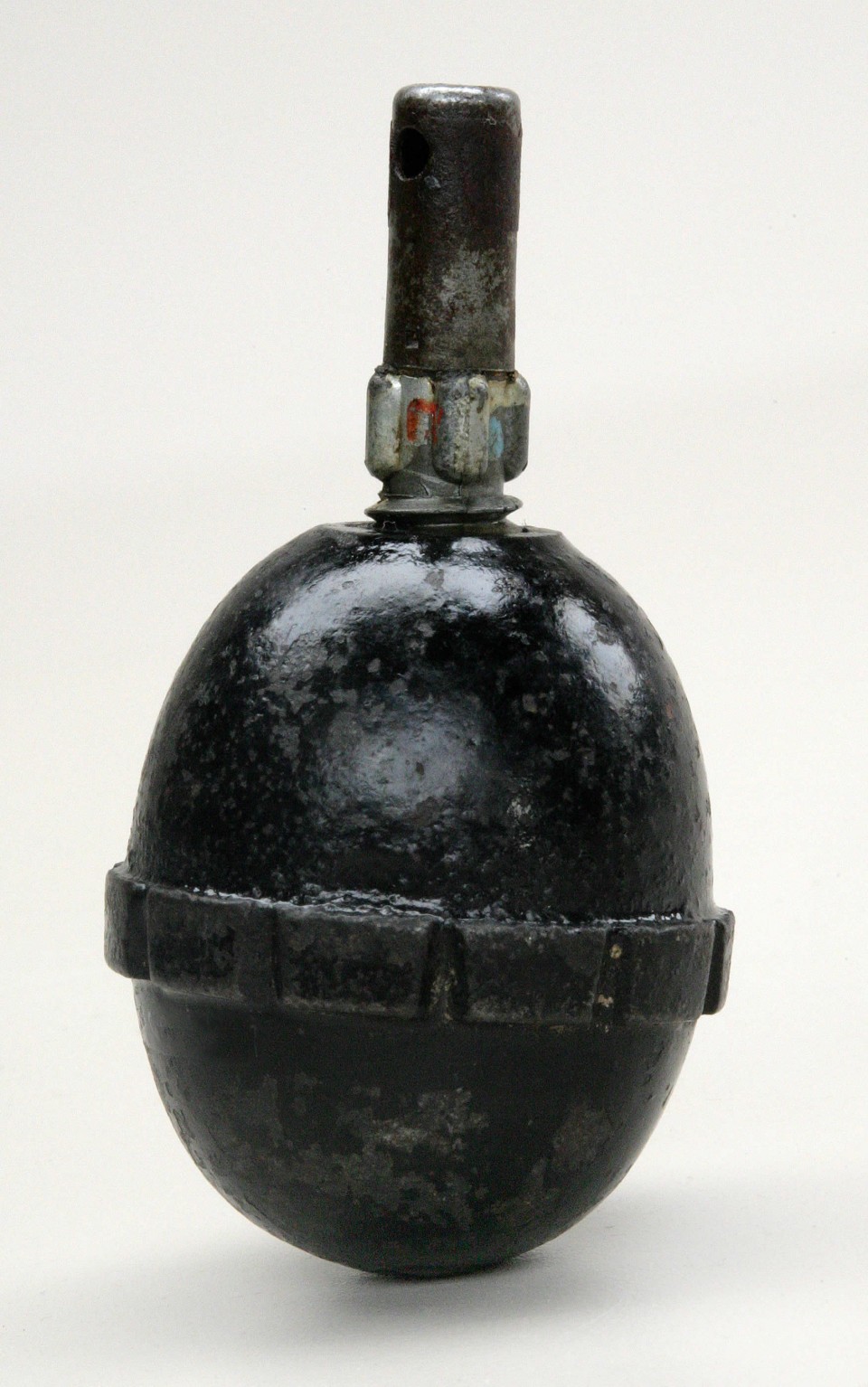 Weapons and Ammunition - Artillery and Grenades | Canada and the First ...