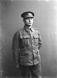 Brown, Harry W. | Canadian War Museum